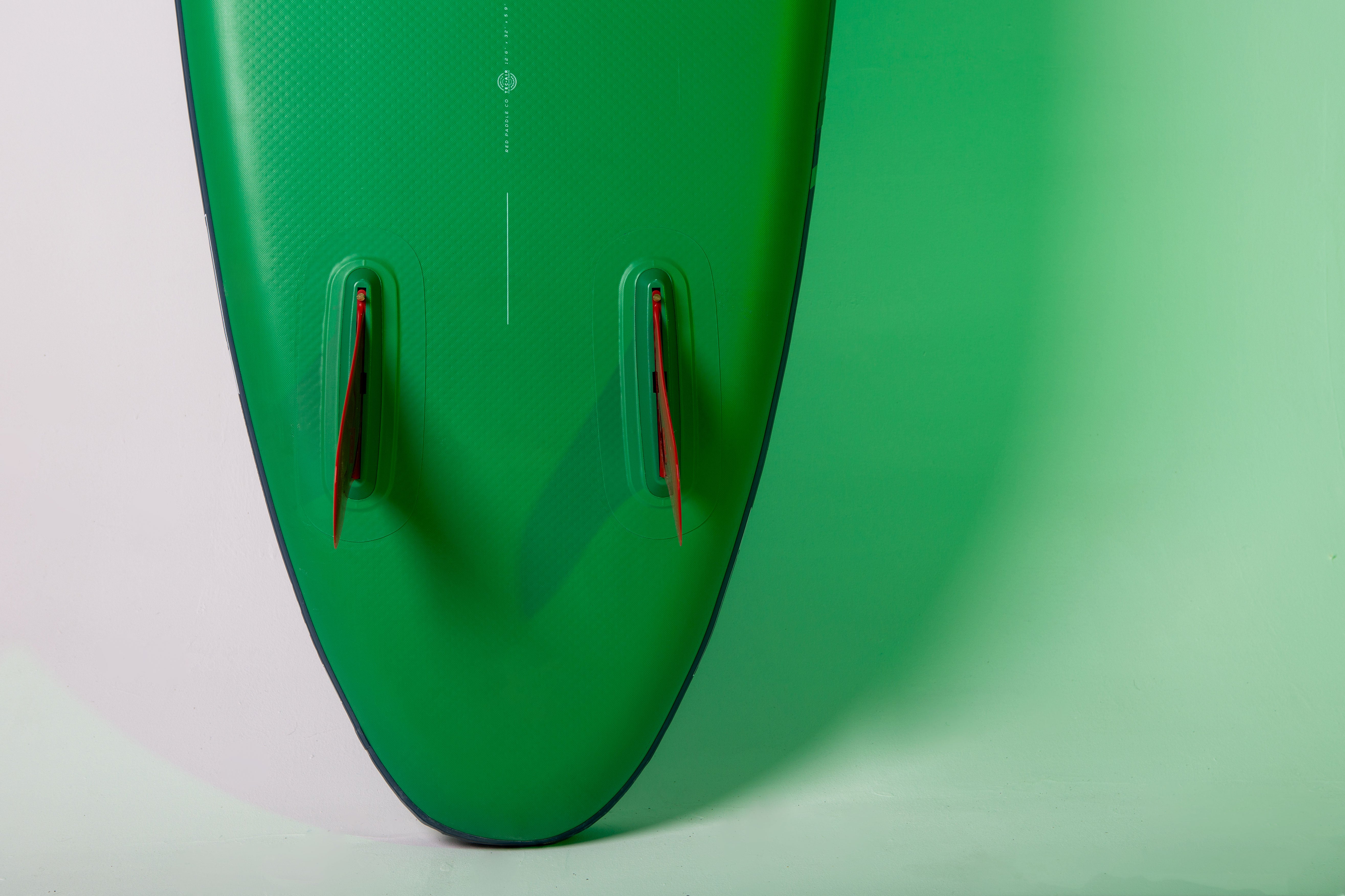 Red Paddle Co Voyager 12'6 Prime - Premium paddleboard package ...